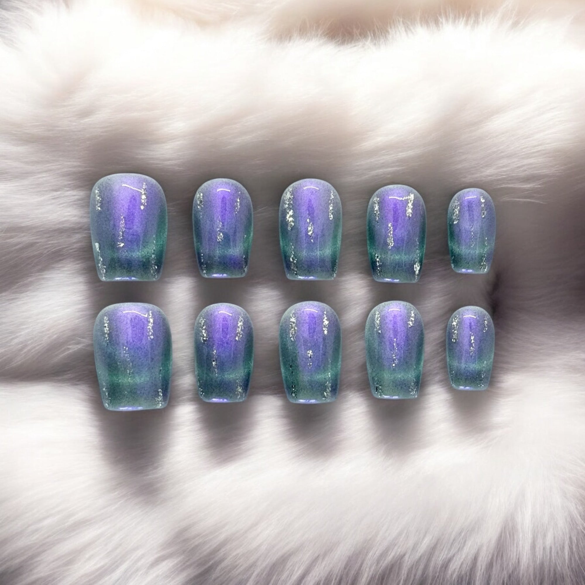 Aurora Borealis Press-On Nails | Extra Short Coffin | 16mm – NaMa Nails